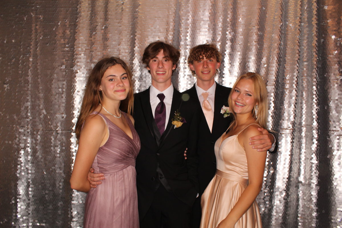 Unique Vermont Photo Booth Rentals for Your Next Social Event | Pixel Pod